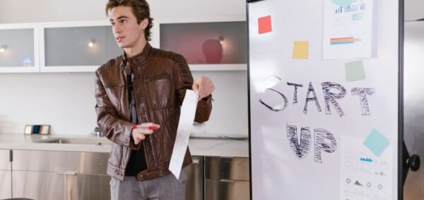 qué es el bootstrapping | Ideal para las startups y emprendimientos